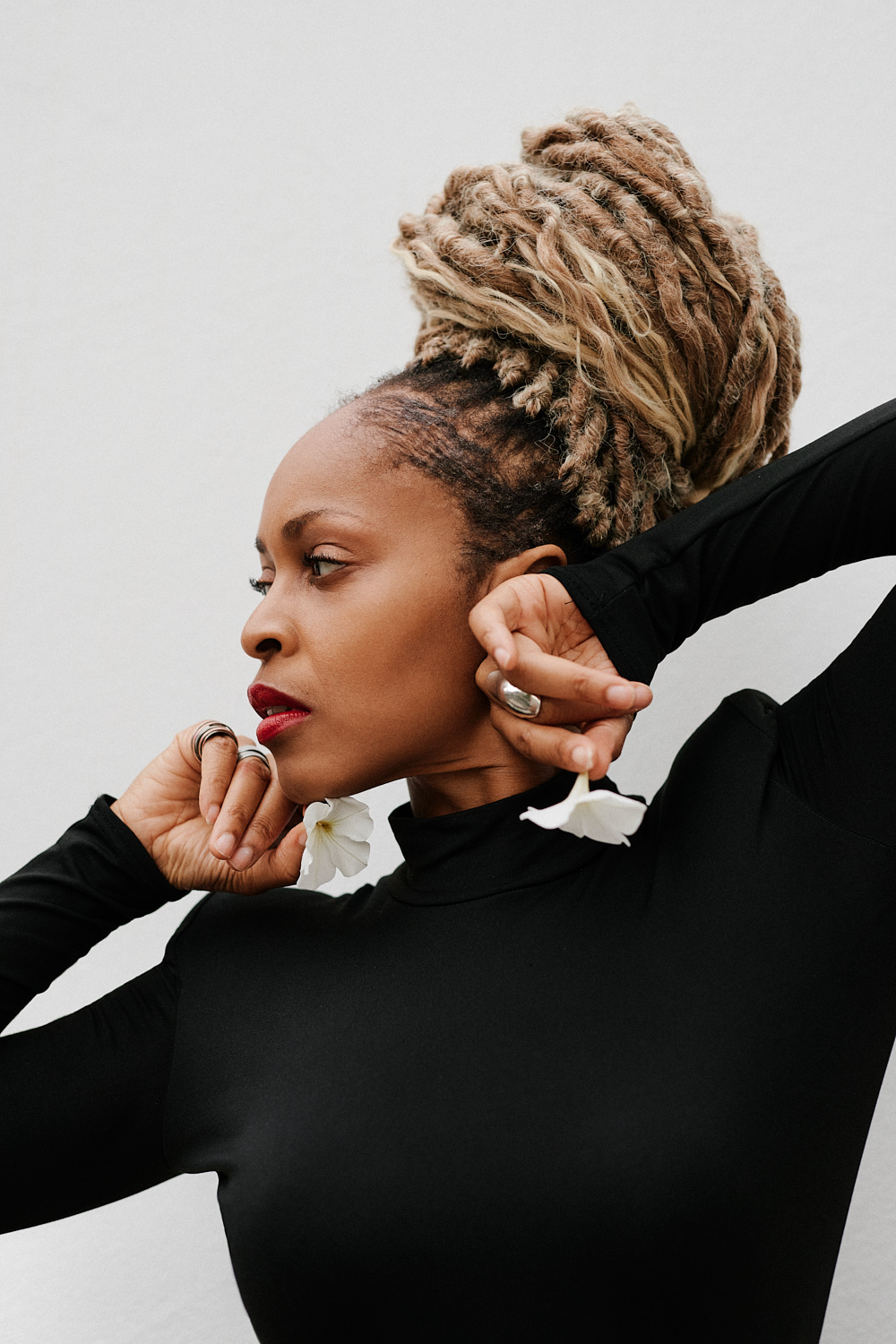 LAURA NENZ — Photography & Visual Storytelling